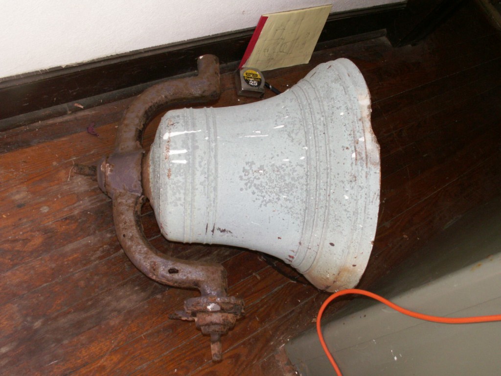 Bell repair and removal - Highclimbers Company